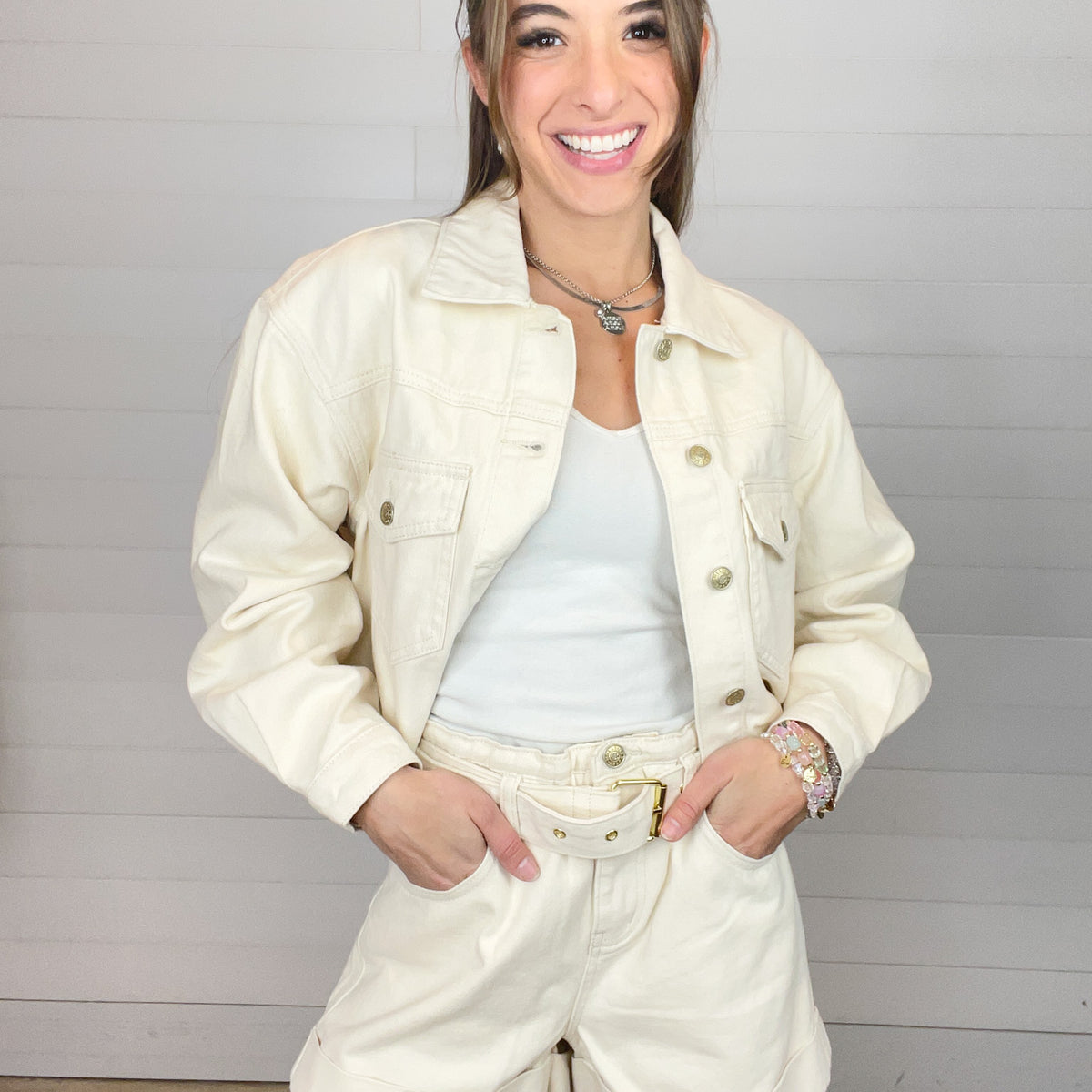 Light Wash Woven Jacket – Mainstream-AppleValley