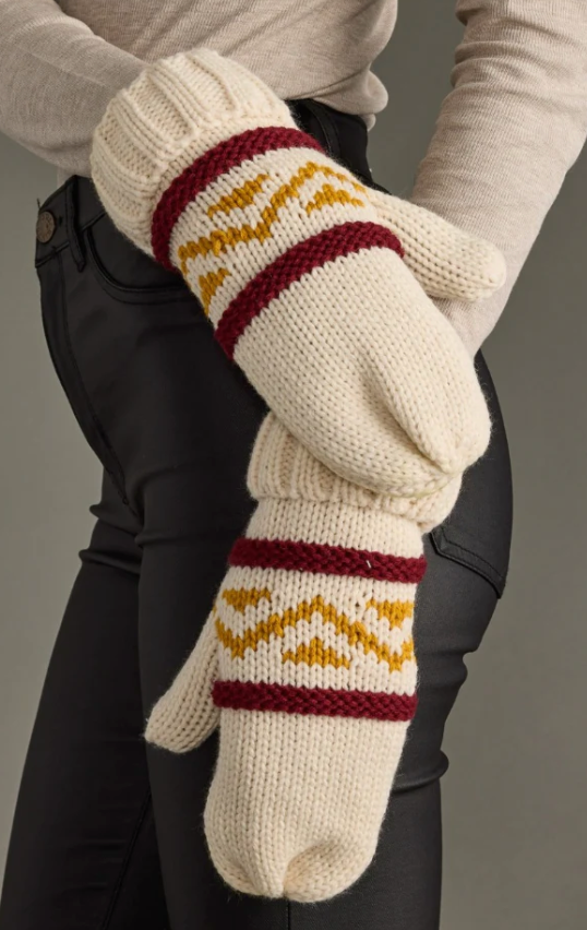 "Goldie" Geometric Mittens – Mainstream Boutique Apple Valley